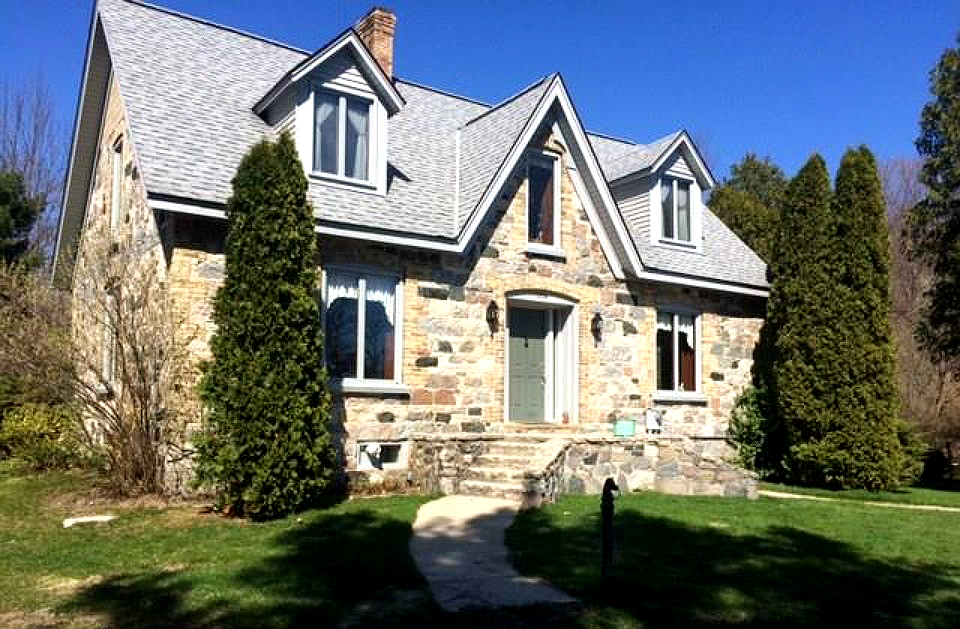 Quirky Stone Homes and Cottages Along the Water’s Edge | Old Stone Houses